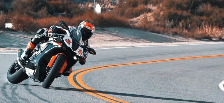 Cómo debes remolcar una motocicleta - EspacioCoches.com